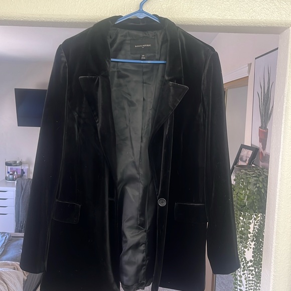 Banana Republic | Jackets & Coats | Banana Republic Velvet Blazer | Poshmark
